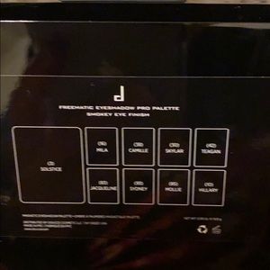 Doucce | Makeup | Doucce Eyeshadow Palette | Poshmark